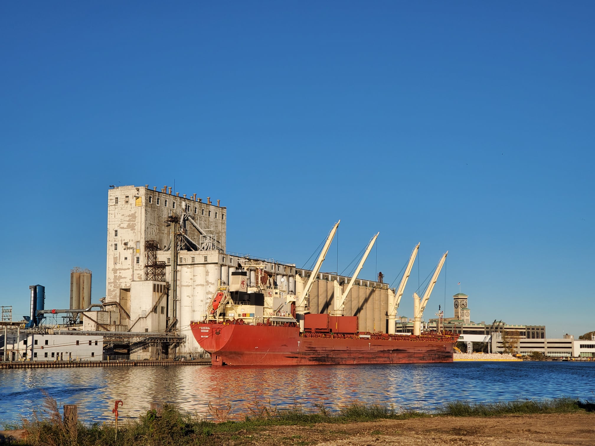 Shore Power Challenges for Carriers and Ports on the Great Lakes-St ...